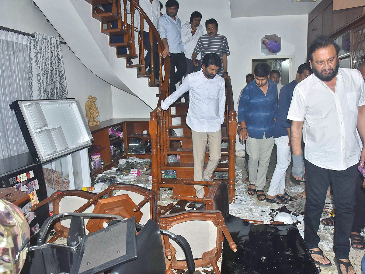 ఆగని ఆగడాలు.. నెల్లూరులో టీడీపీ నేతల అరాచకం (ఫొటోలు) | Nallapareddy Prasanna Kumar Reddy Fires ...